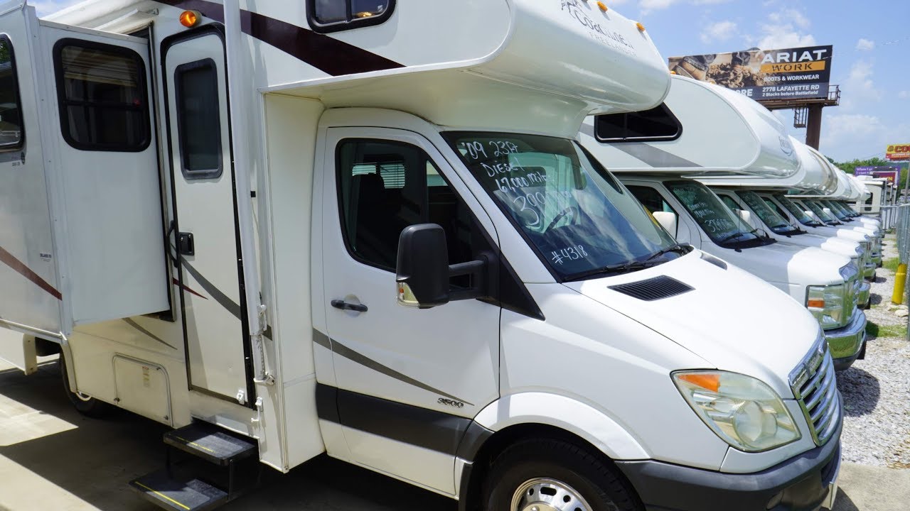SOLD! 2009 Coachmen Freelander Fuel Saver 2100 CB Mini Class C, Slide ...