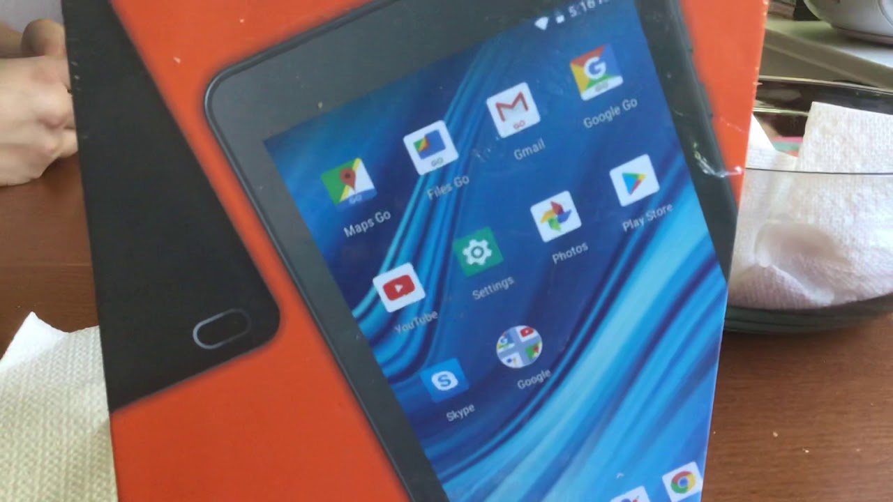 Unboxing the tablet - YouTube