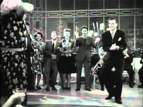 Fighting Seabees - YouTube