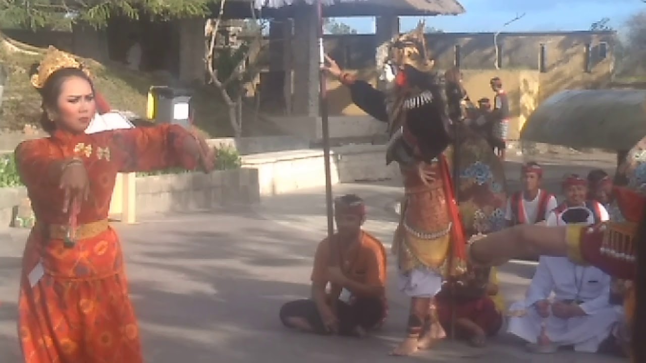 Sendratari Rahwana Culik Shinta GWK Cultural Park at Bali - YouTube