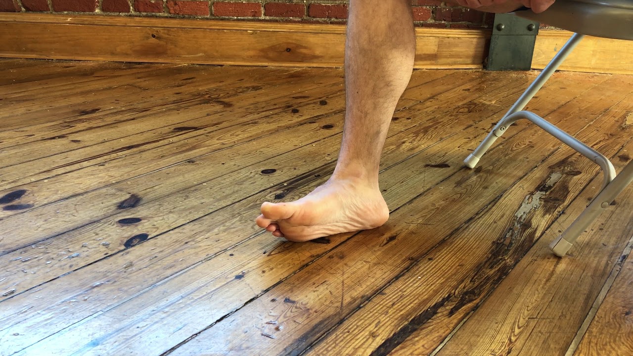 Seated Great Toe Flexion Stretch - YouTube