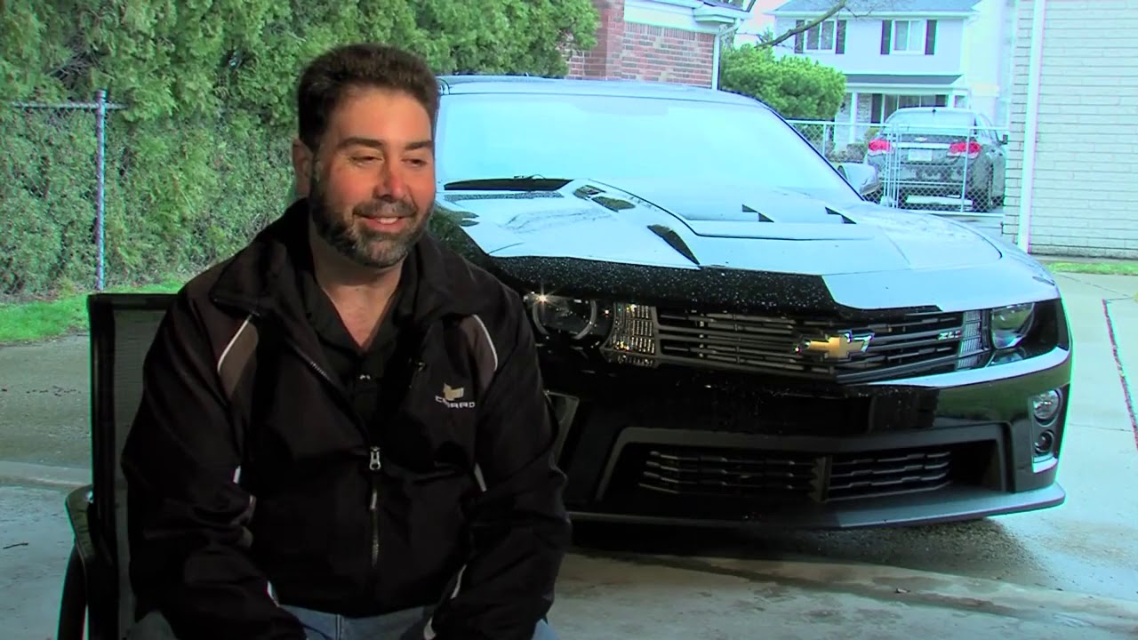 The Camaro Z28 Returns and Fans Cheer: Chris Frezza - YouTube