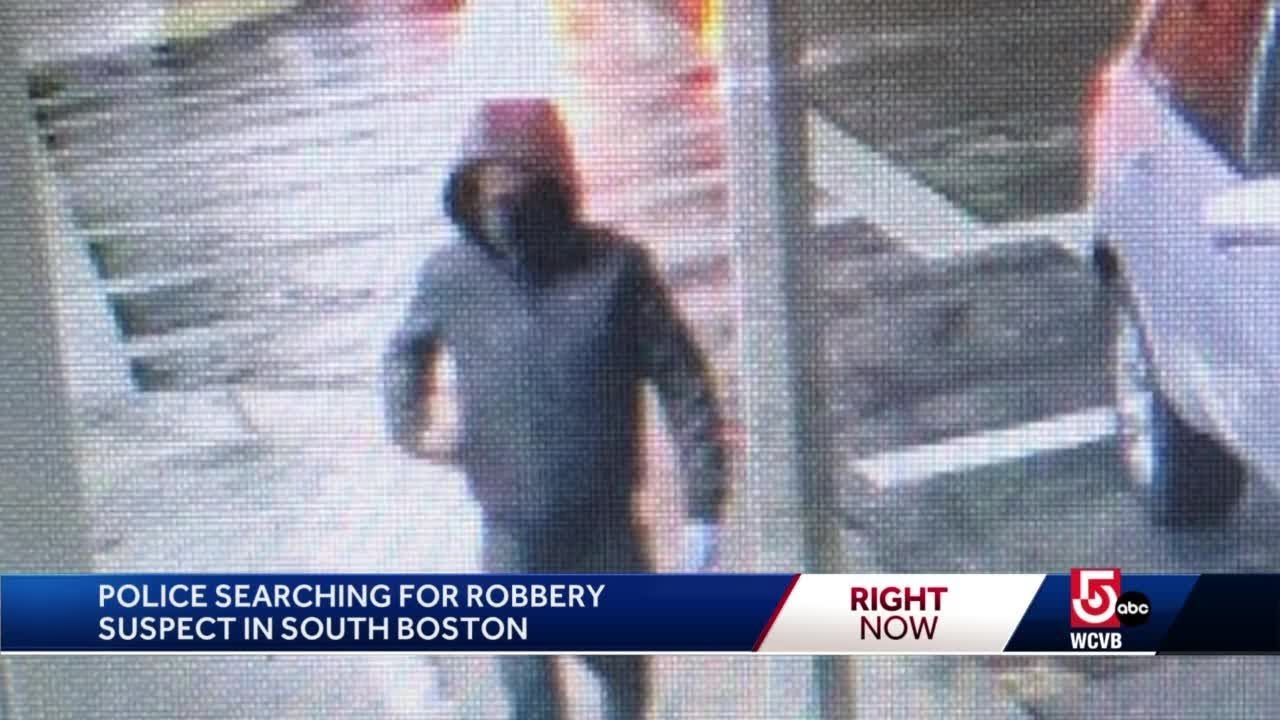 Witness describes rushing to robbery, assault victim to help in South ...