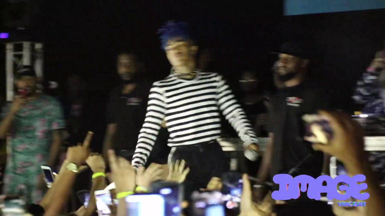 Xxxtentacion Take A Step Back Live At Club Cinema In Florida
