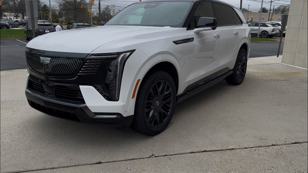 Meeting A Cadillac Escalade IQ For The First Time | Cadillac Escalade ...