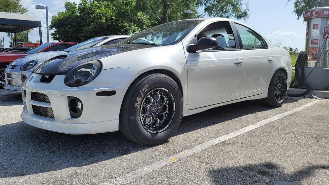 Volkswagen GTI Mk7 vs Dodge Neon SRT-4 - YouTube