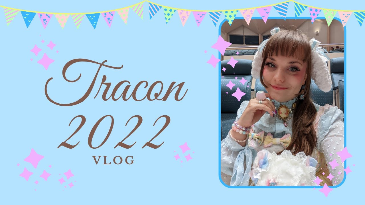 Tracon 2022 vlog | Lolita fashion show! - YouTube