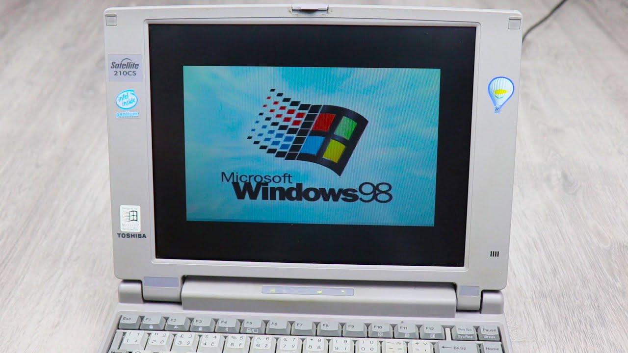 TOSHIBA Satellite 210CS working Laptop from 1997 - YouTube