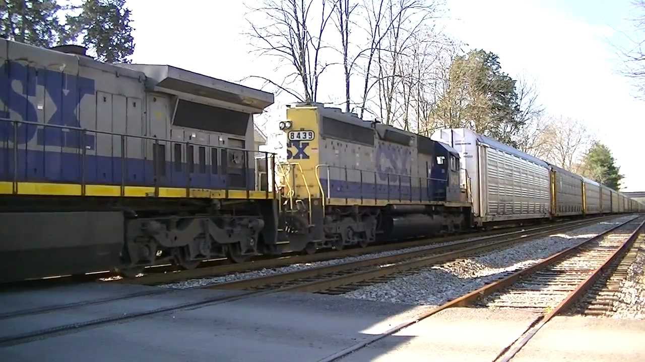 CSX 7308 Leads CSX Q211-07 in Tunnel Hill, GA - YouTube