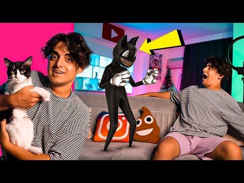 KEDİM PİKO CARTOON CAT 'E DÖNÜŞTÜ !! (Çok Korktuk)