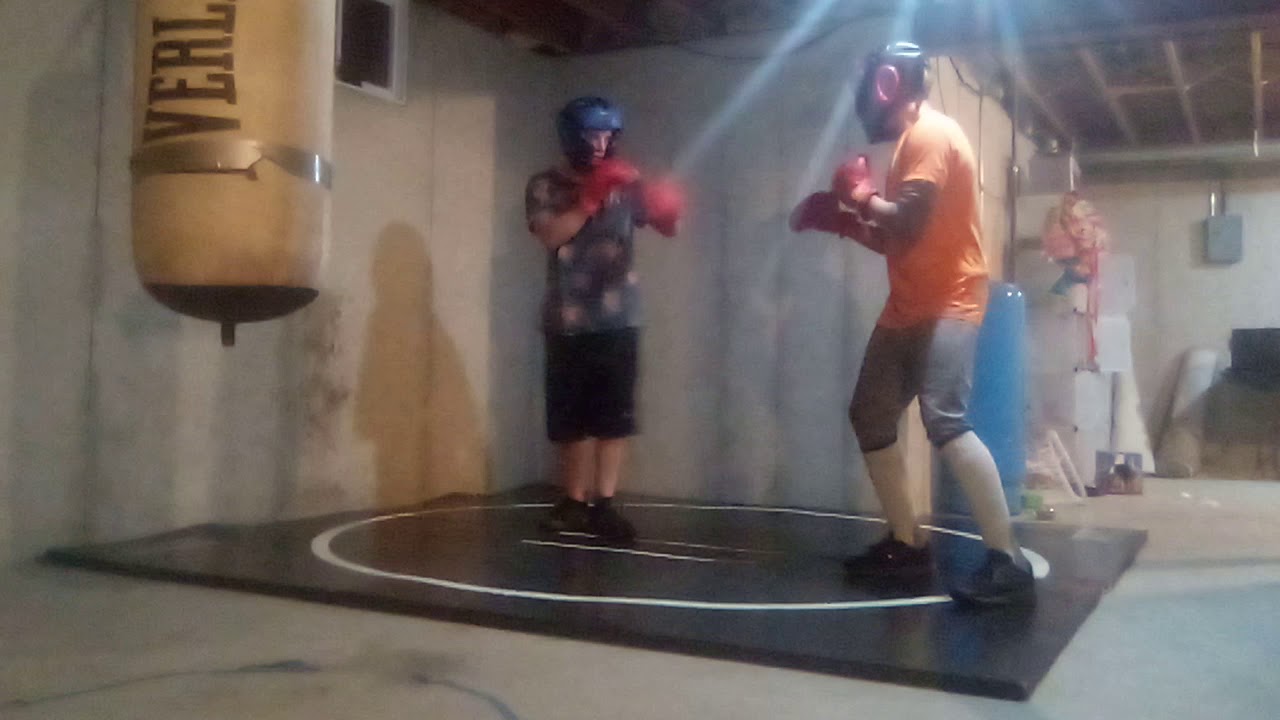 Kevin Elkin vs Devon Yocum 2019 SPARING MATCH - YouTube