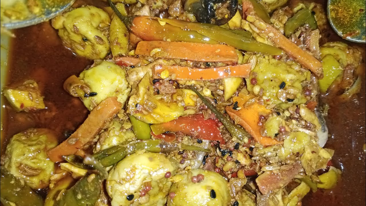 Kachy aam ka Aachar recipe by Shaista Jabeen ️ - YouTube