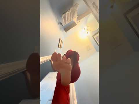 Giantess Feet POV