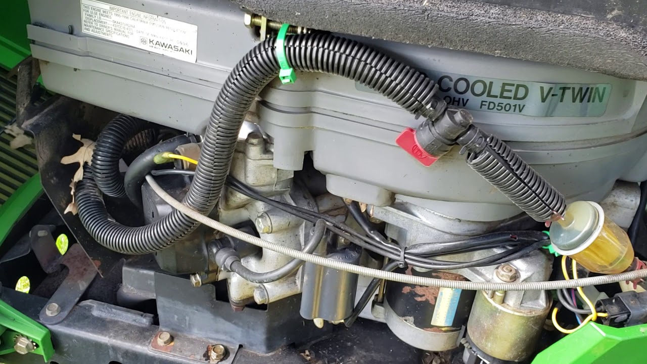 John Deere LX188 - YouTube