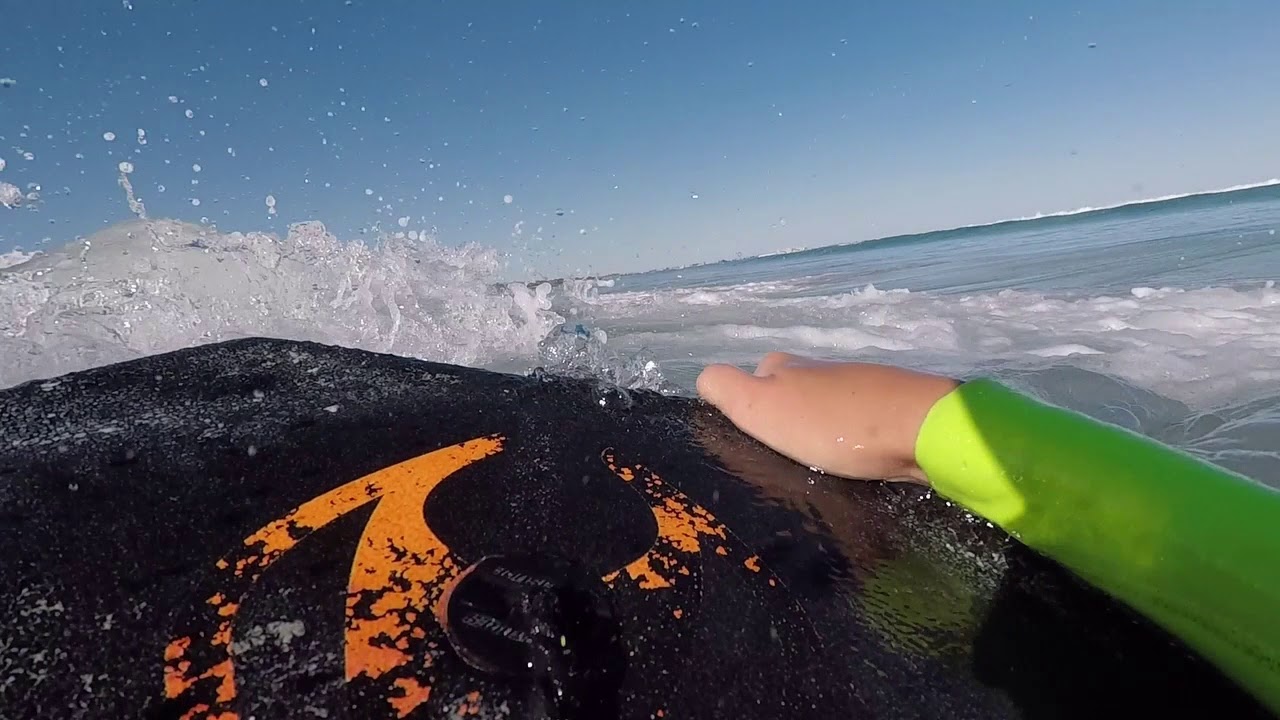 Bodyboarding small and fun shorebreak | Bodyboarding pov - YouTube