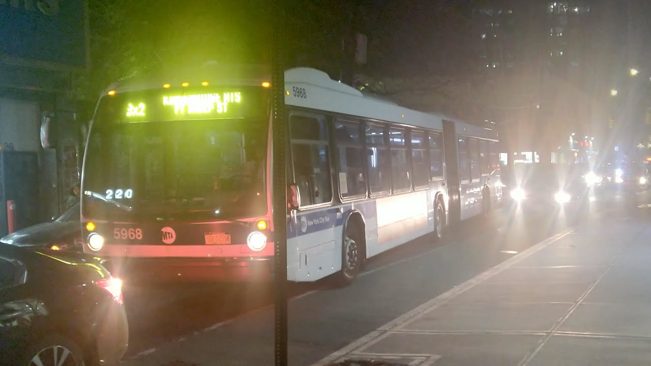 MTA NYCT bus: Mini Novabus LFS/As/NFI XN60/XD60 Xcelsiors action on the ...