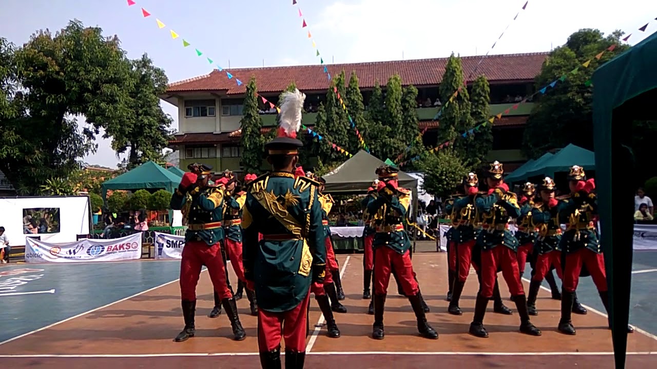 Paskibra SMP 2 Jakarta | At SMP 99 Jakarta - YouTube