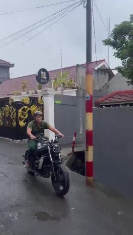 bandit 400 custom - YouTube