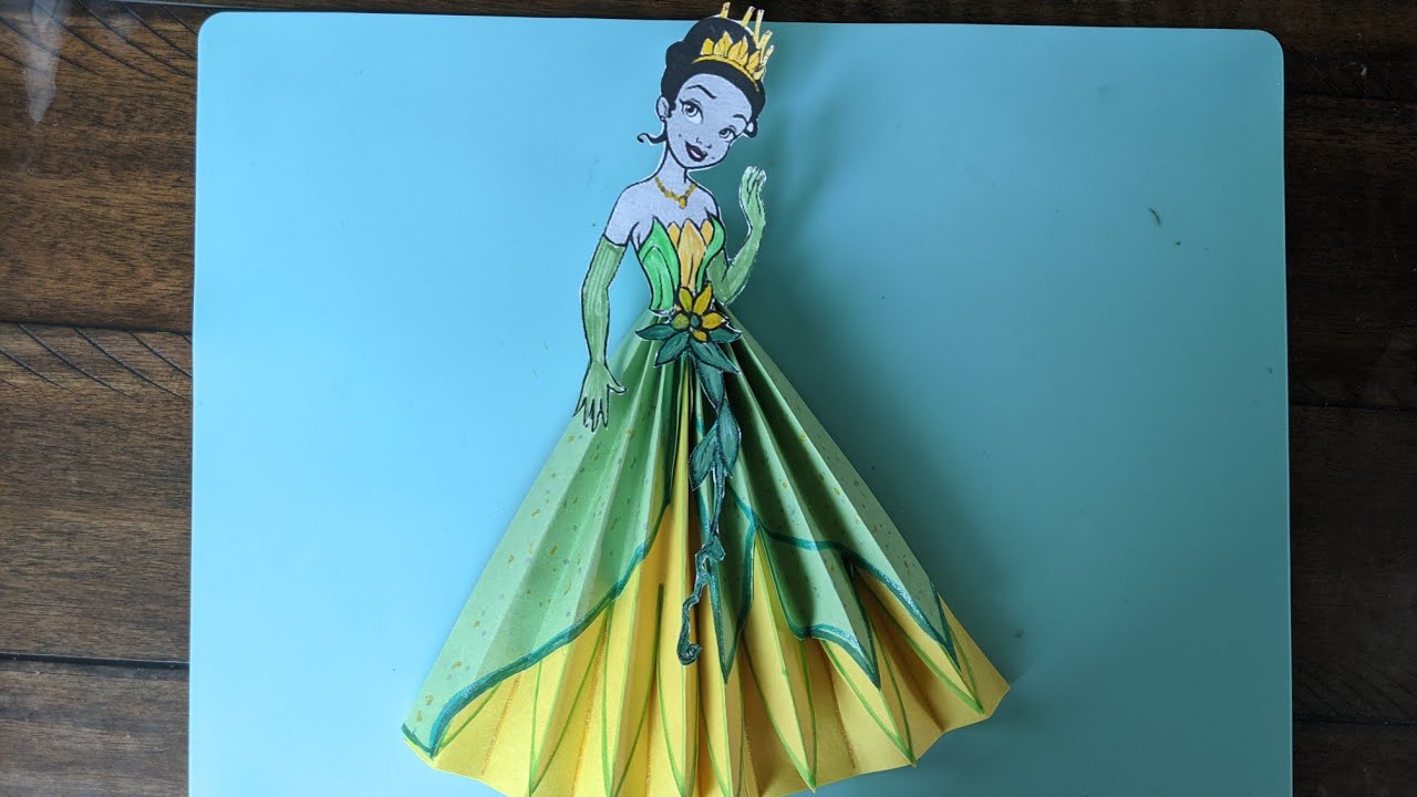Princess Tiana paper craft. - YouTube