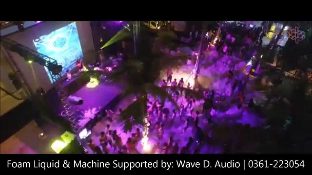 Foam Party Bali @LV8 Resort Hotel - Kuta - YouTube