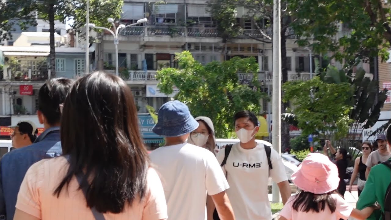Mini Vlog #1: Trải nghiệm HCMC Metro - YouTube