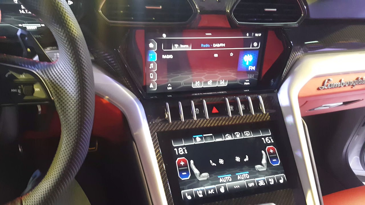 Lamborghini Urus Cockpit - YouTube