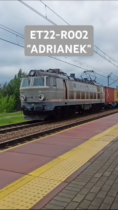 Byczek "ADRIANEK" z klockami #kolej #train #pkp #et22 #pociąg #railway #rail #trainspotting # ...