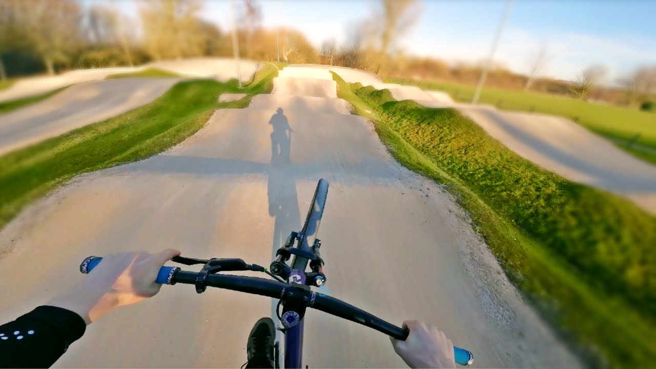 NEW BIKE DAY - YouTube