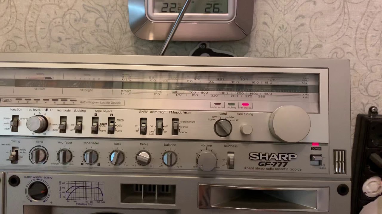 Sharp GF-777 H, кассета, радио - YouTube