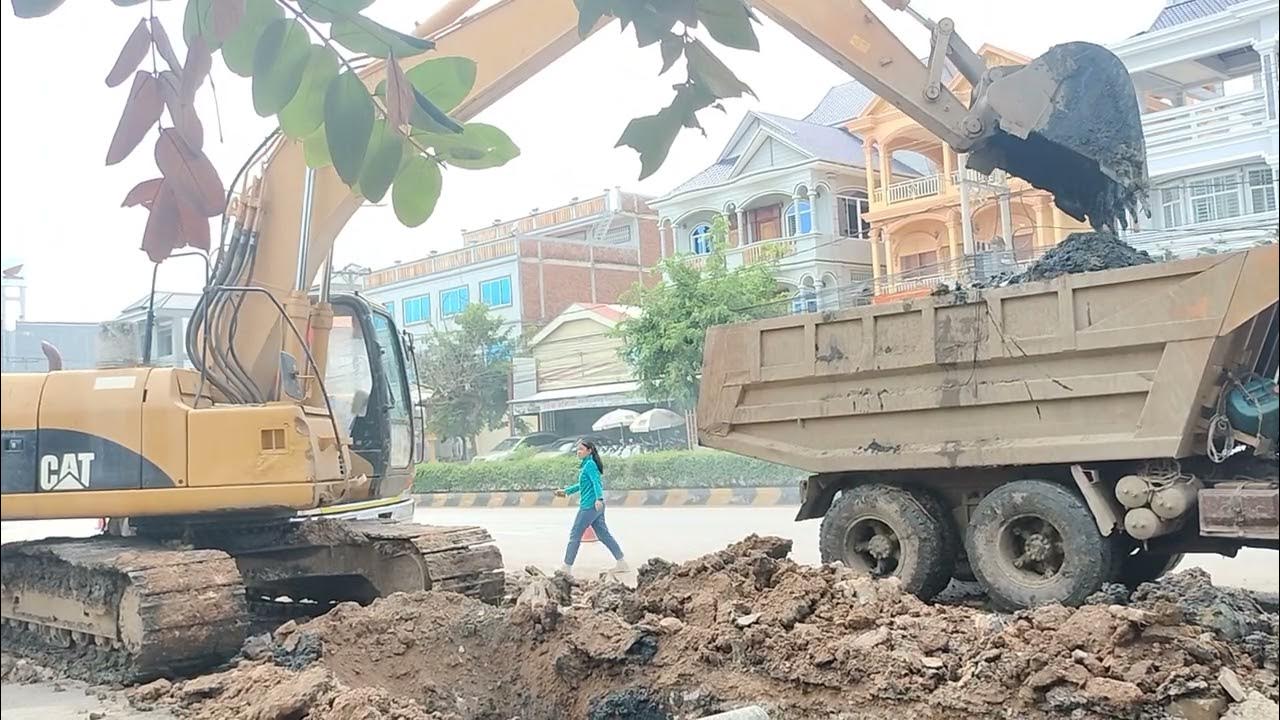 Excavator and Construction Trucks#construction#truck#Excavator#Kobellco#Cat Excavator#komatsu ...