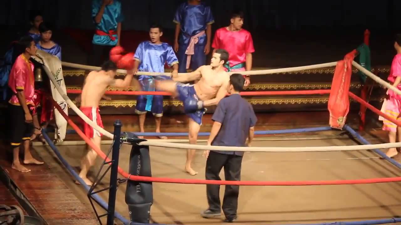 Review Muay Thai Funny Show Thailand Boxing - YouTube