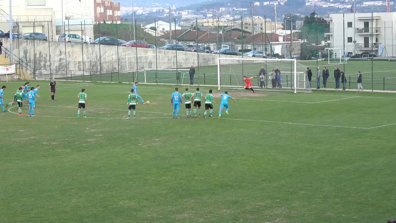 Pevidém SC 0-1 SC Cabreiros - Malhão defende penalti - YouTube