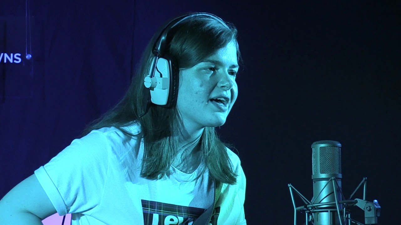 'One Side' Original Song By Summer Sprake @AMP Sessions - YouTube