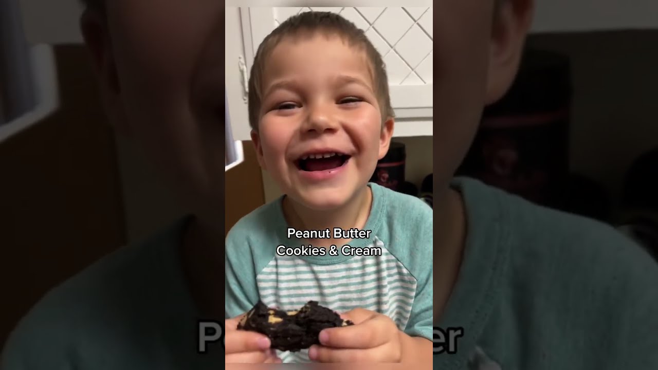 Trying The New Crumbl Cookies Menu #10 - YouTube