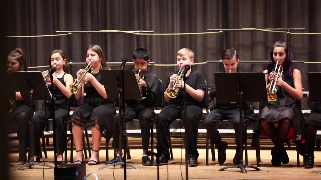 Harding Band 2018 - YouTube