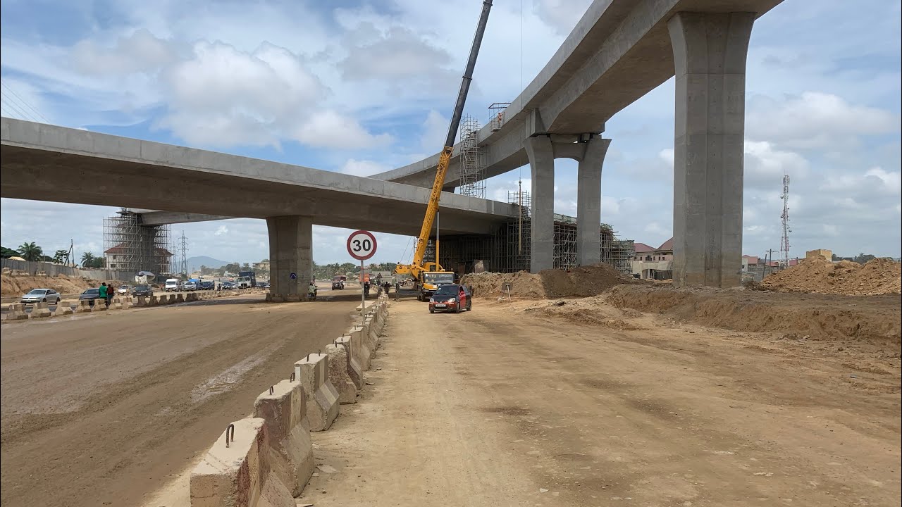 Top Deck Takes Shape! Handrails Fixed On Footbridge. Works Progress on ...