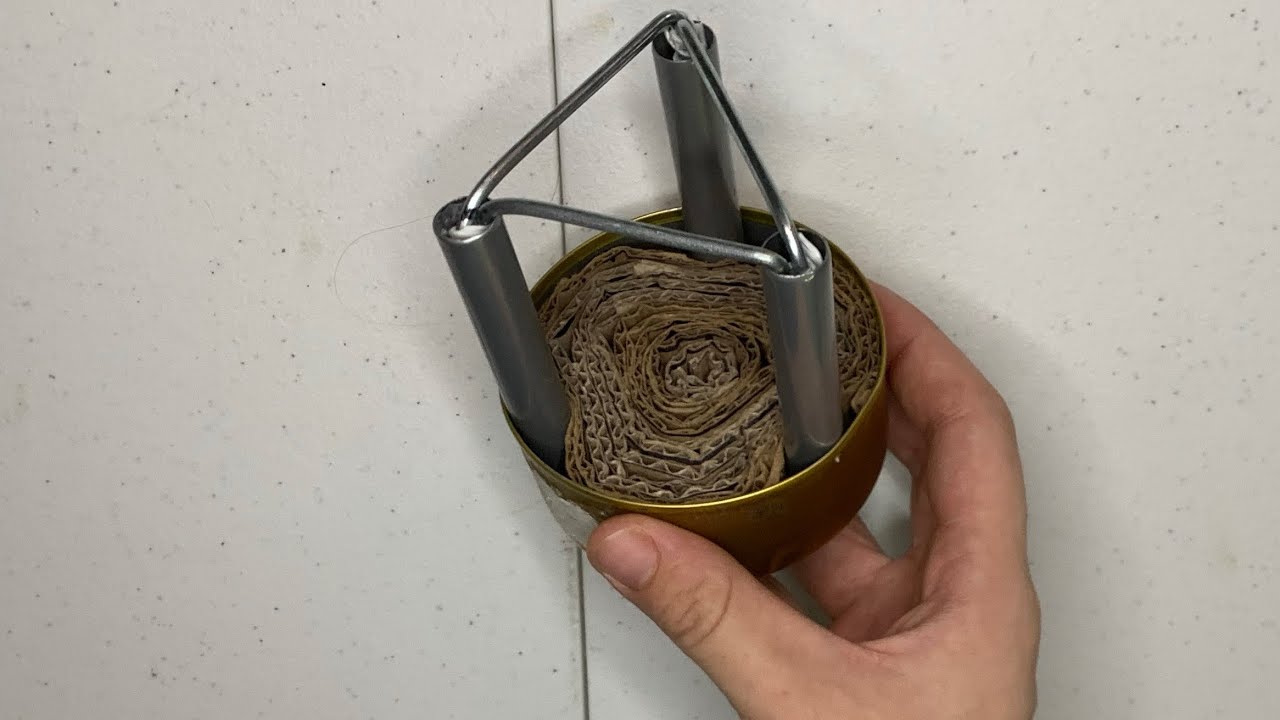 DIY Hobo Alcohol Stove - YouTube