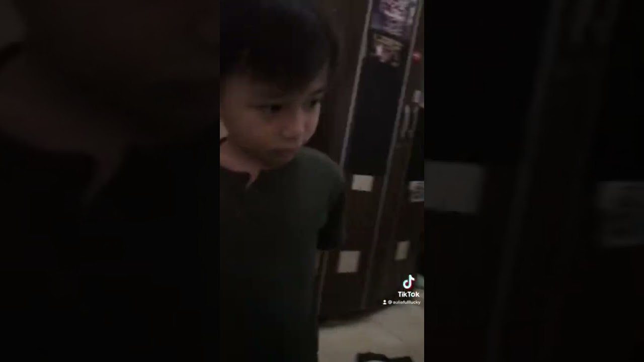 udah besar belajar pake popok 🤪 - YouTube