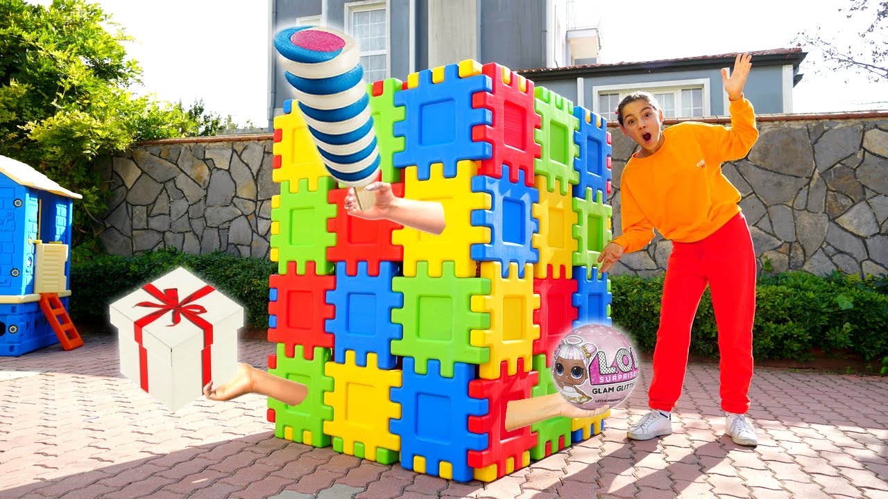 Magic box surprise Fun Kids Show - YouTube