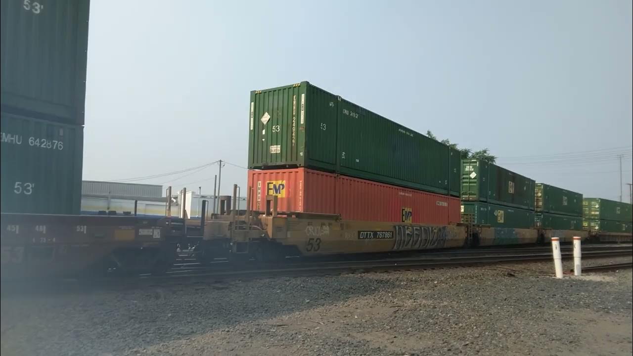 NS 26C With a Dash 9 Leader. - YouTube