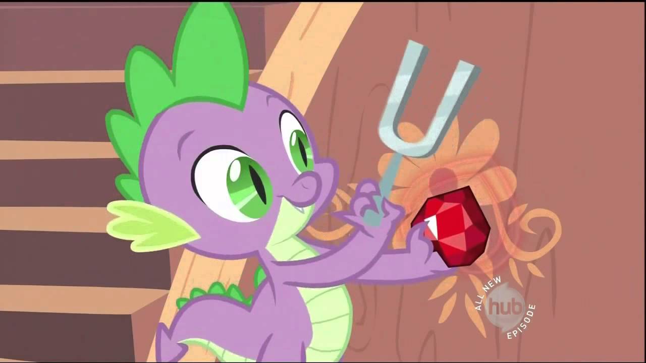 Spike plays MLP theme - YouTube