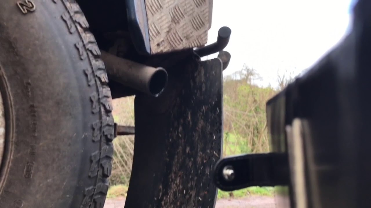 Land Rover Defender 90 3.5 v8 loud stainless exhaust sound - YouTube