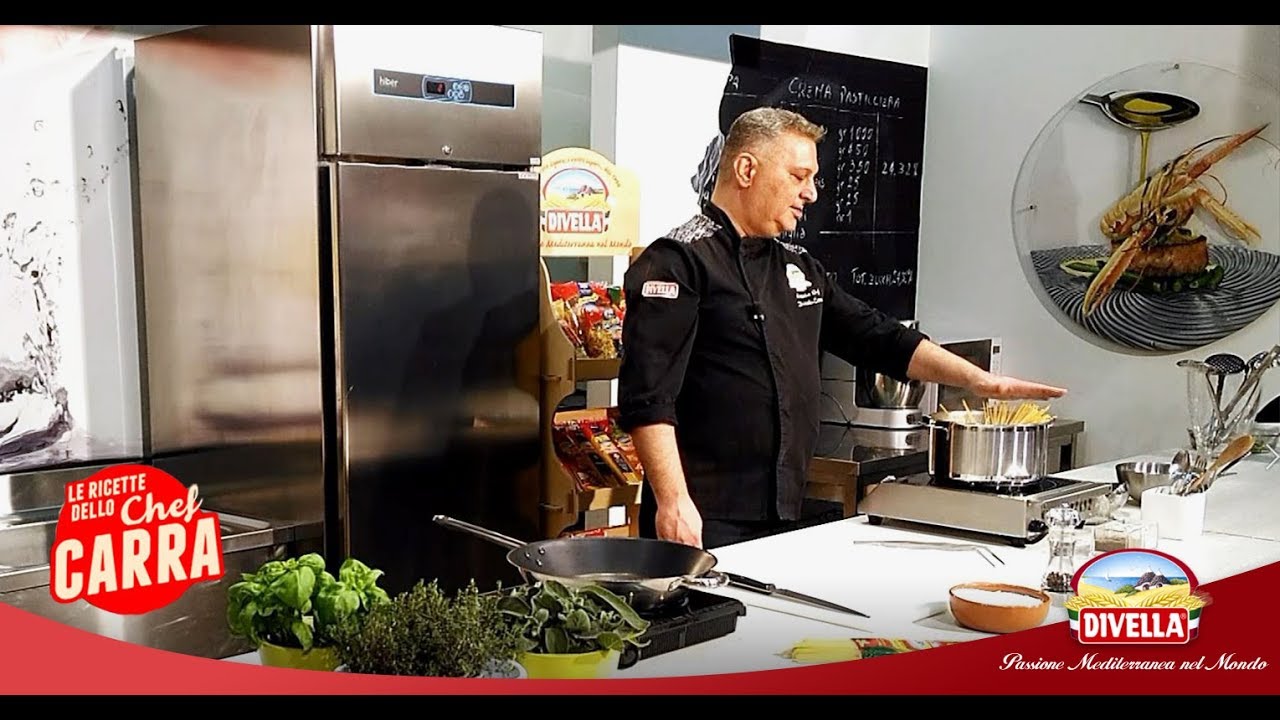 Ricetta Squadretti Cacio e Pepe dello Chef Carra | Divella - YouTube