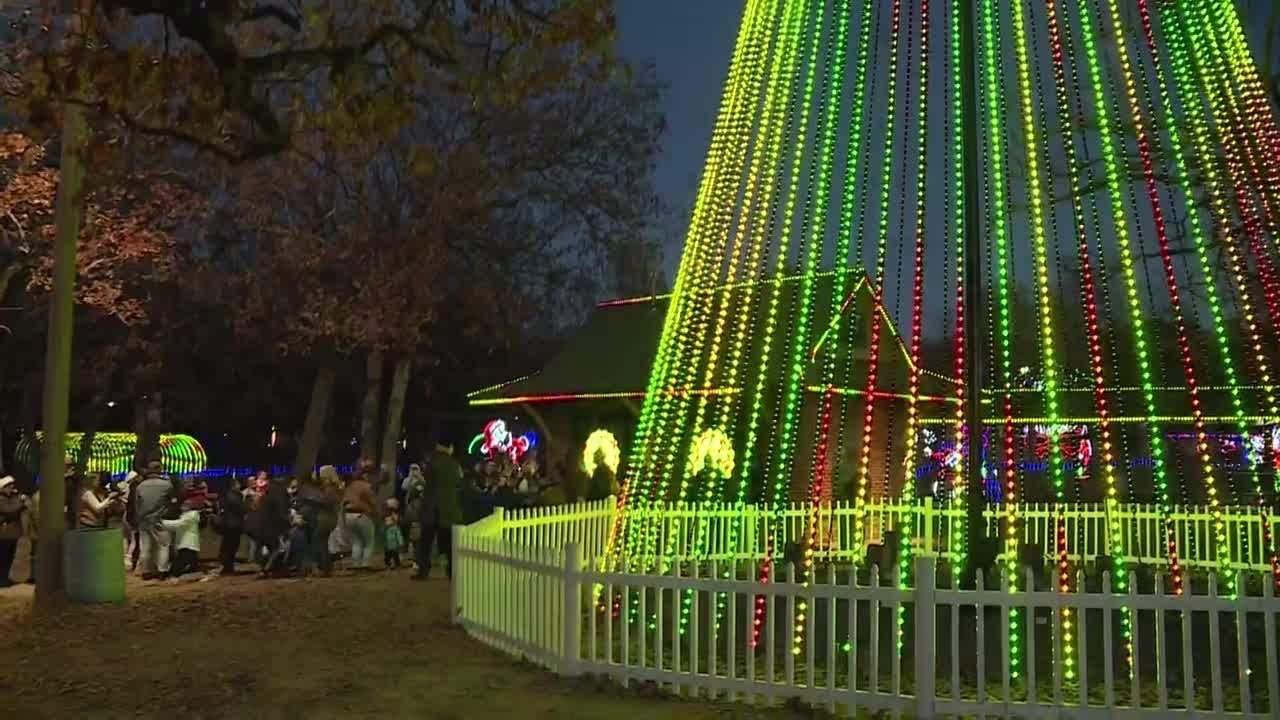 VIDEO: See the moment the lights went on at Creekmore Park - YouTube
