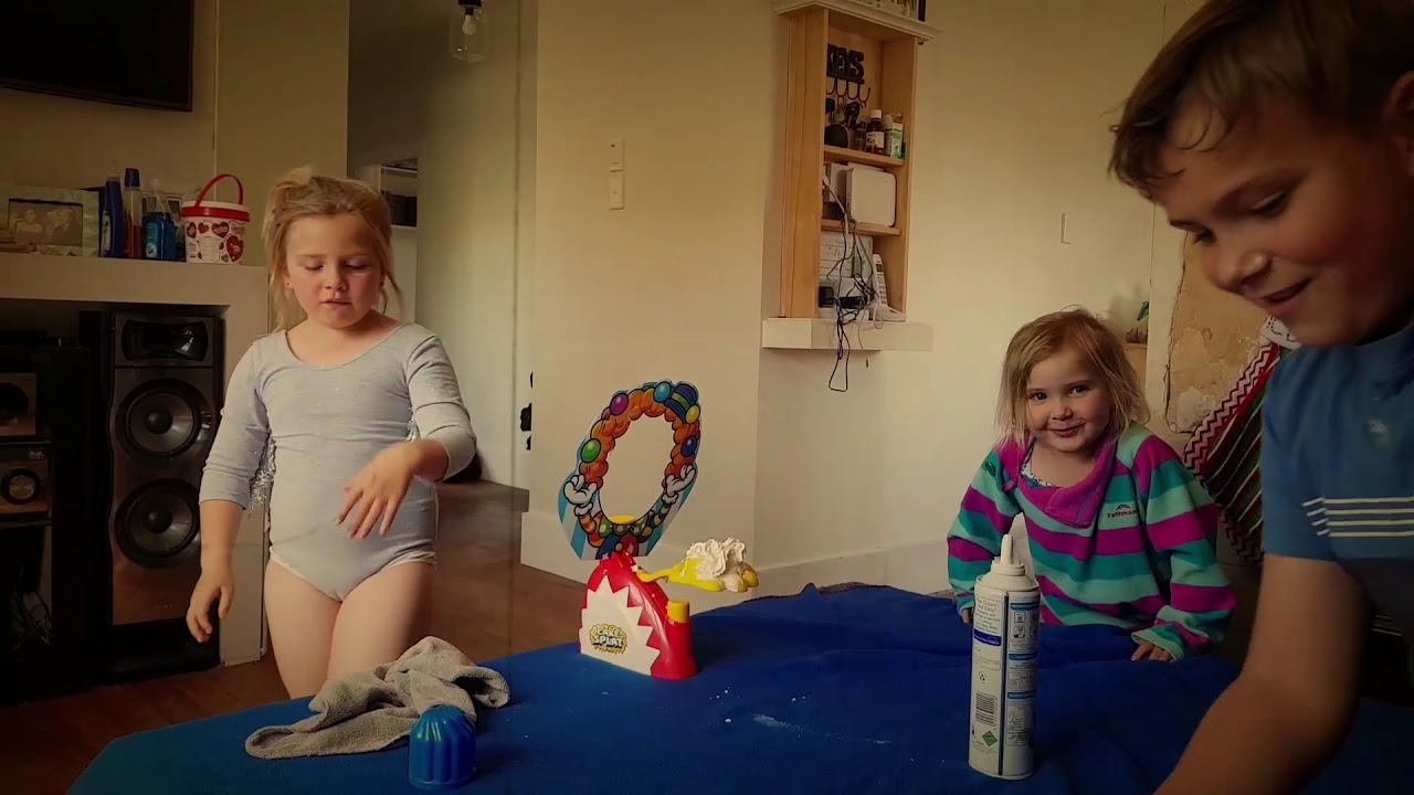 Krazy Kai @ Izzy Lizzy play the pie game with guest appearance from ...