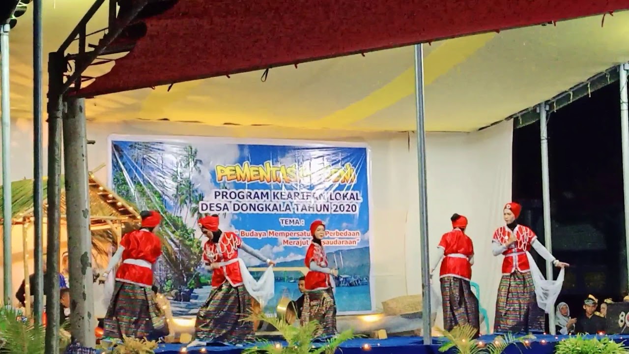 Tari Tradisional Buton "Balumpa" dan Nyanyian Pantun yang Merdu - YouTube