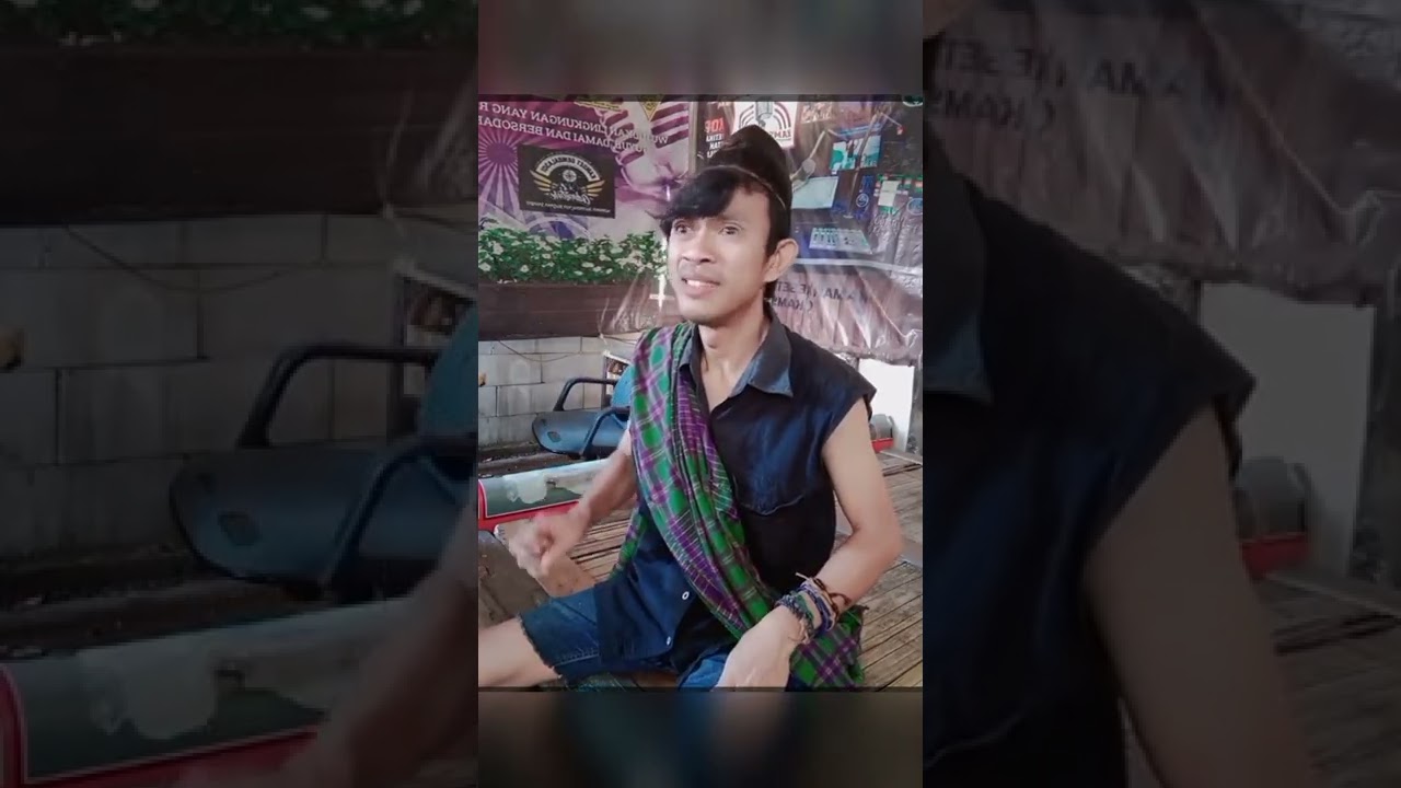 Pak Lurah Gak Bisa Hadir (Komedi Lipsing) | Parodi Sketsa Pepesan ...