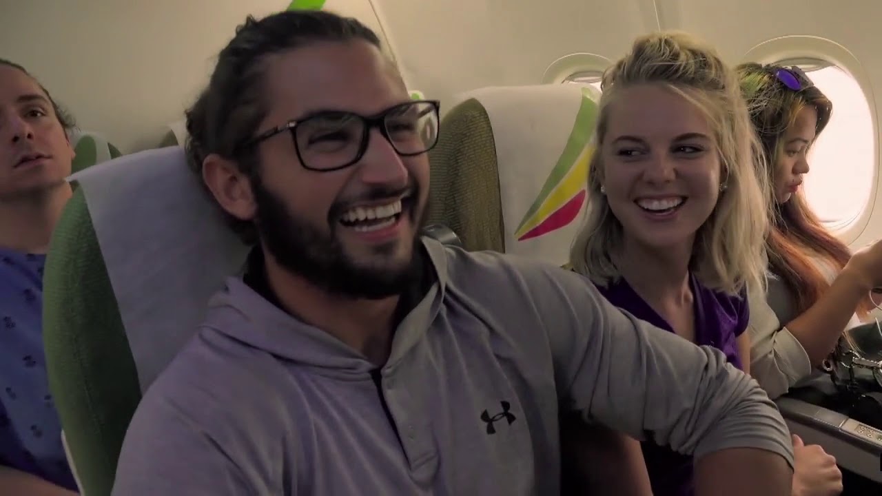 The Best Scene in The Amazing Race - YouTube