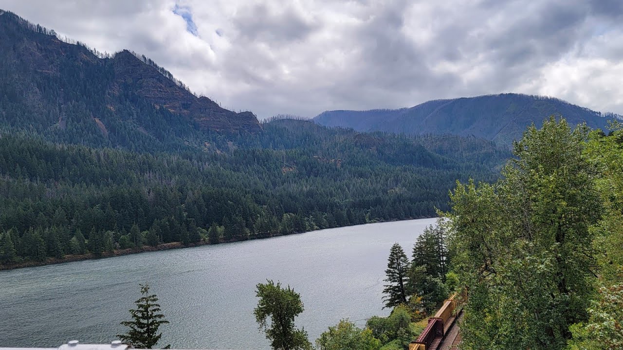Bridge of the Gods-Oregon/Washington border. - YouTube