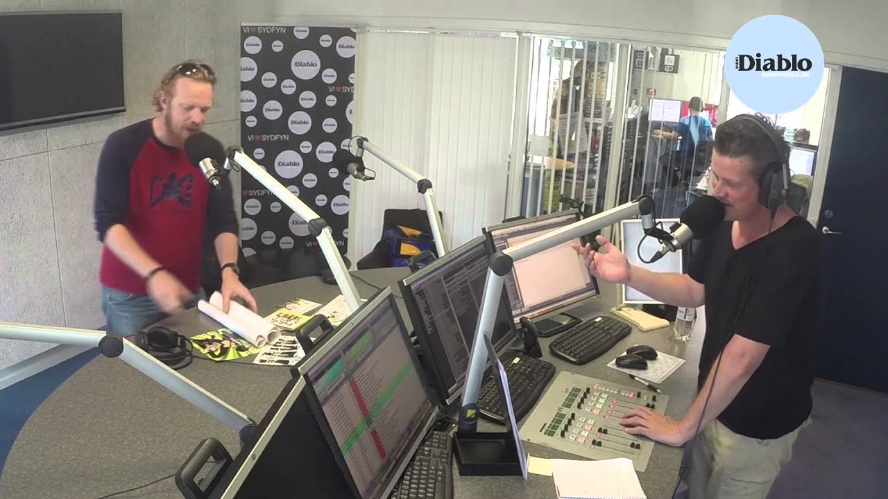 Dyr i Drift - Morten Overgaard Larsen - YouTube